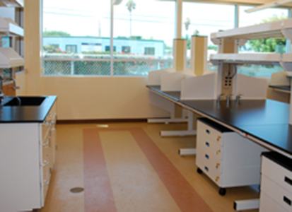 Top Five Benefits Of Modular Laboratory Furniture